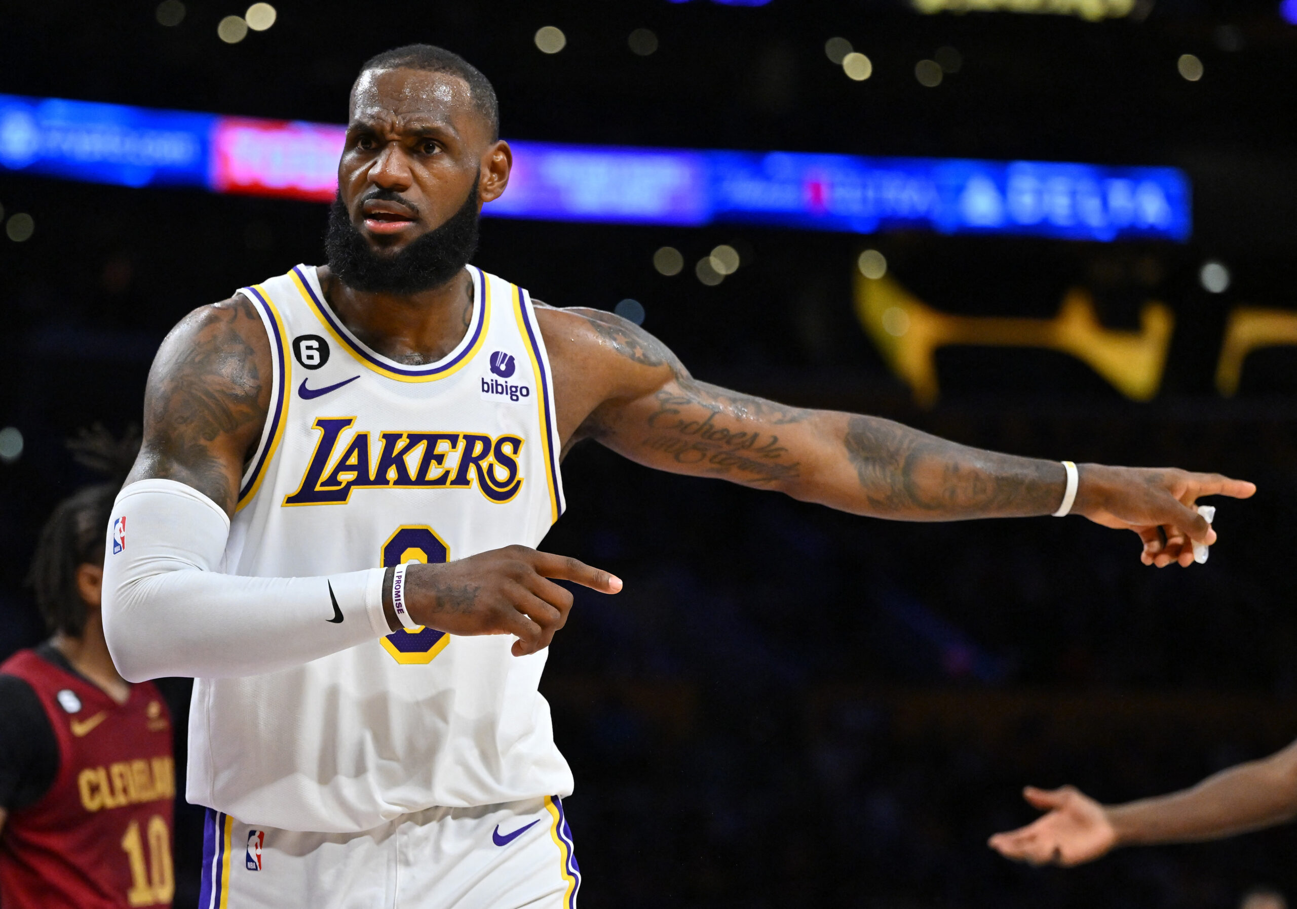LeBrono pagyros Saboniui: „Labai primena savo tėvą“ - O, Sportas!