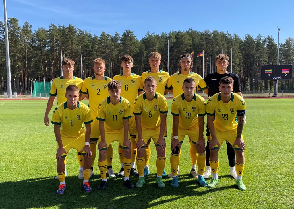 Vaikinų U19 rinktinė sužaidė lygiosiomis su armėnais - O, Sportas!